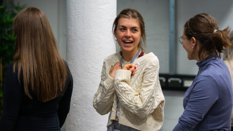 Laughter Yoga Session - Smart D8
